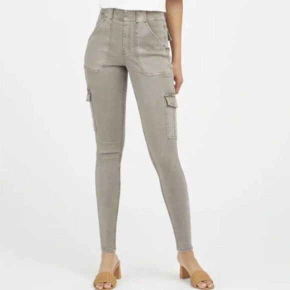 SPANX | Pants & Jumpsuits | Spanx Stretch Twill Ankle Cargo Pant ...